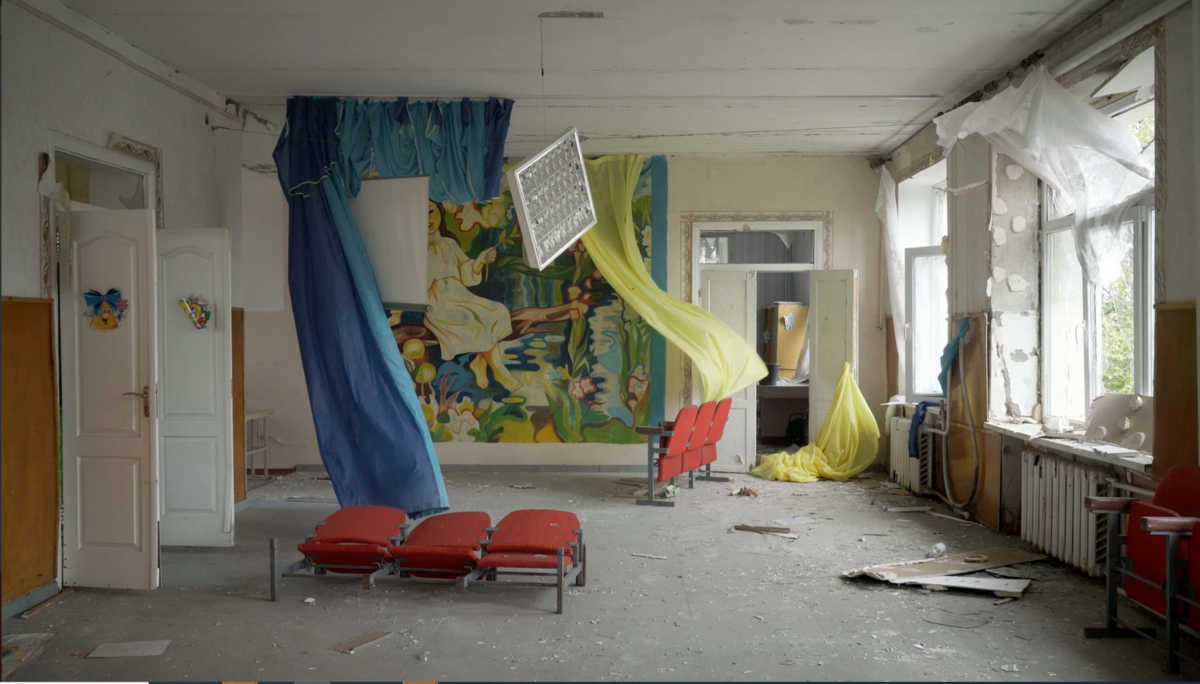 Between destruction and intimacy: director Oksana Karpovych shows ...