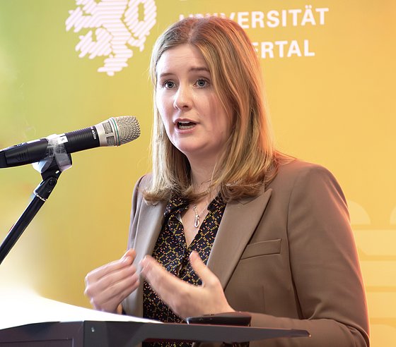 Besondere Wertschätzung für leidenschaftliche Forschung: FABU ehrt ...