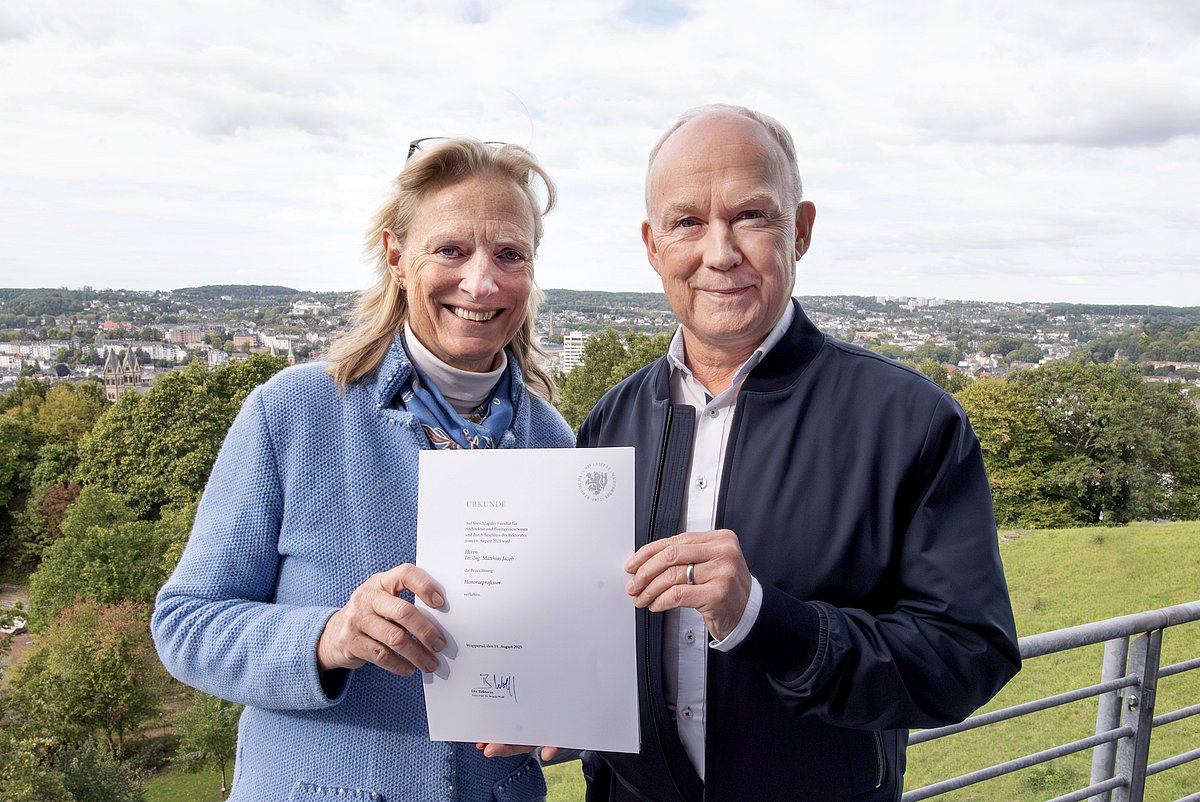 Dr Matthias Jacob new honorary professor at the University of Wuppertal